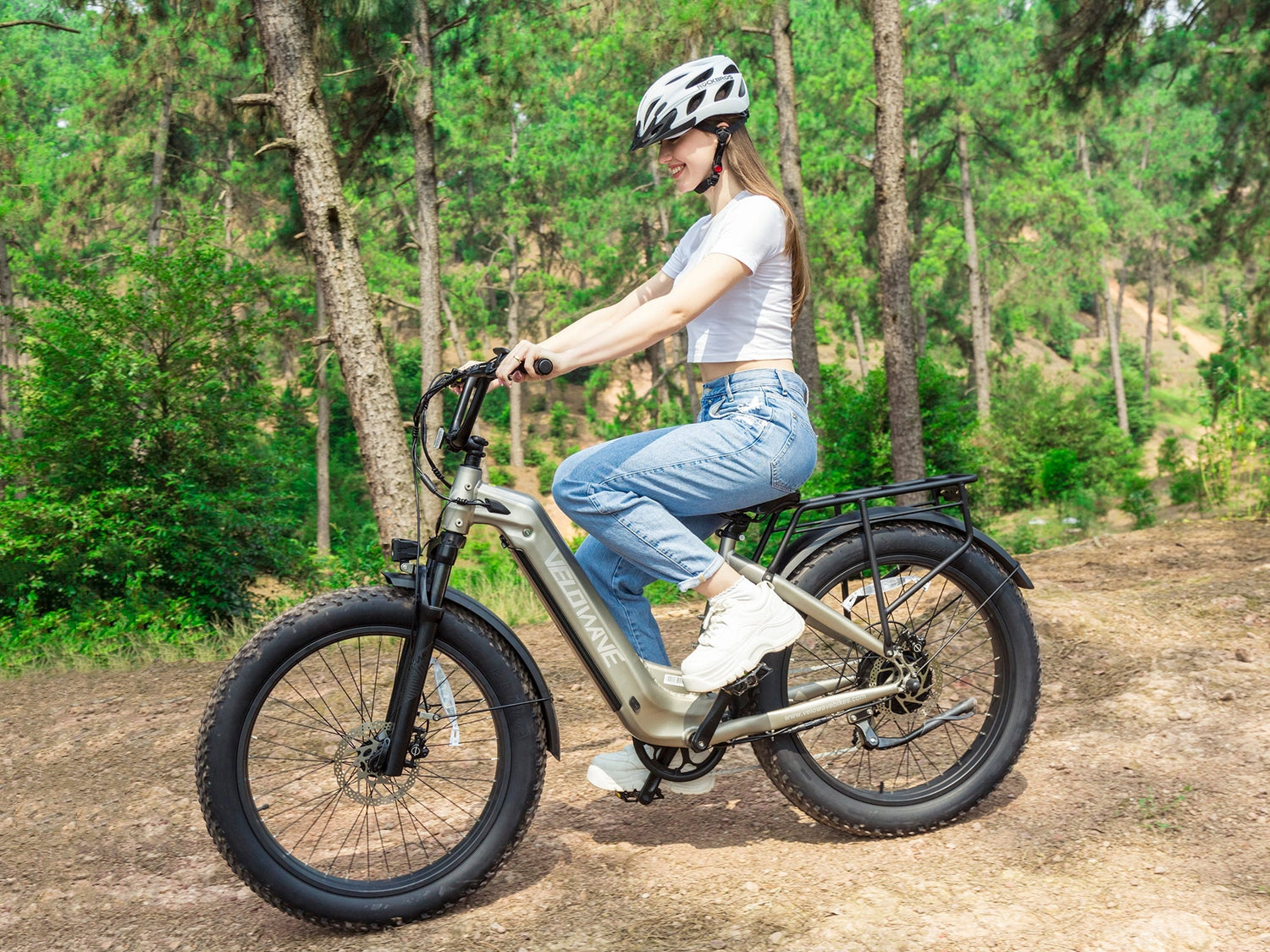Step Through Electric Bike: Pioneering Power at 32 MPH